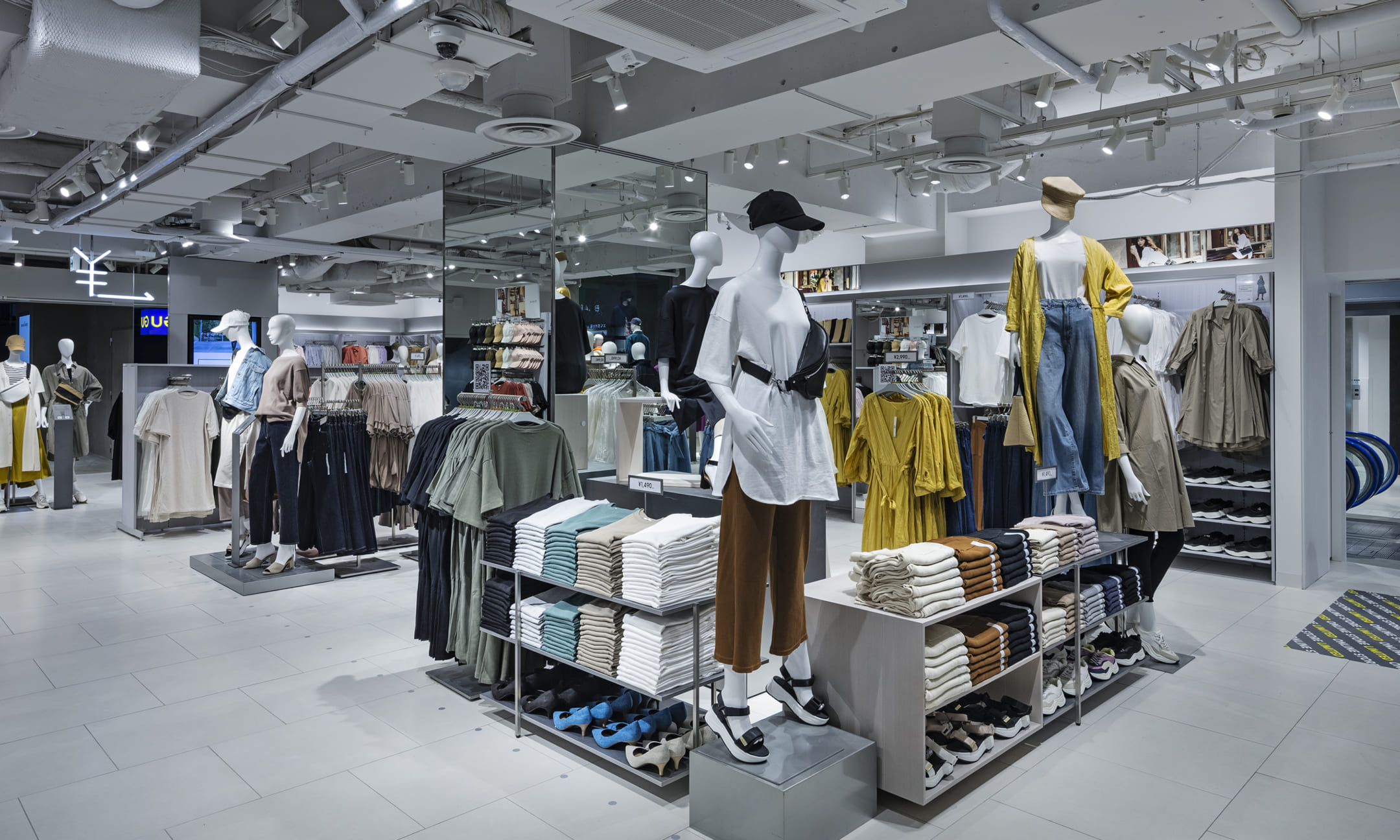 GU 渋谷店 | SUPPOSE DESIGN OFFICE