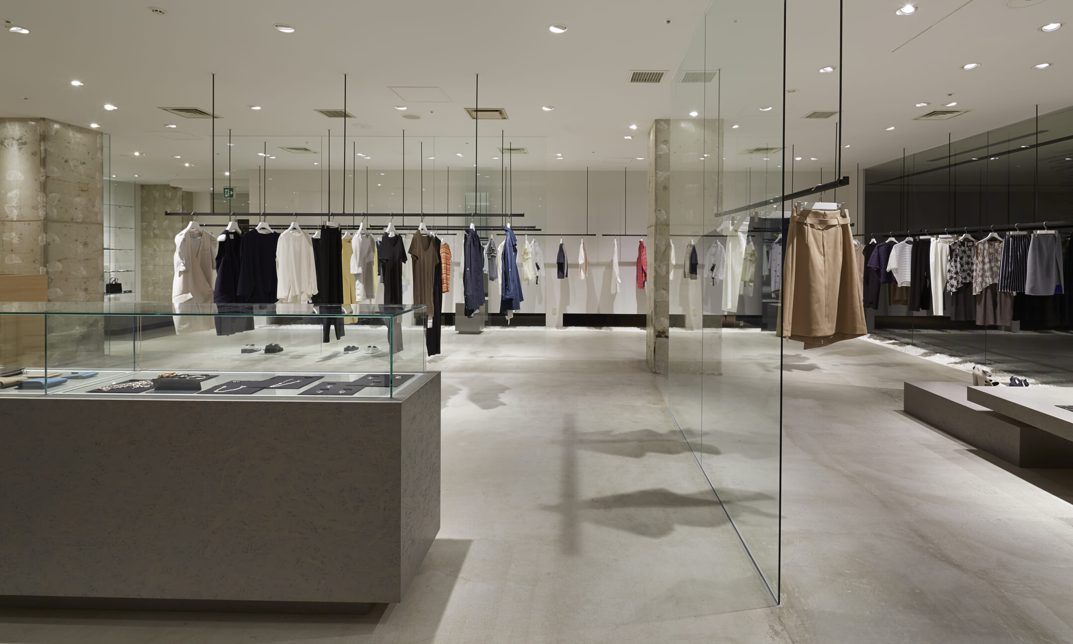 STUDIOUS TOKYO 大阪EMA | SUPPOSE DESIGN OFFICE